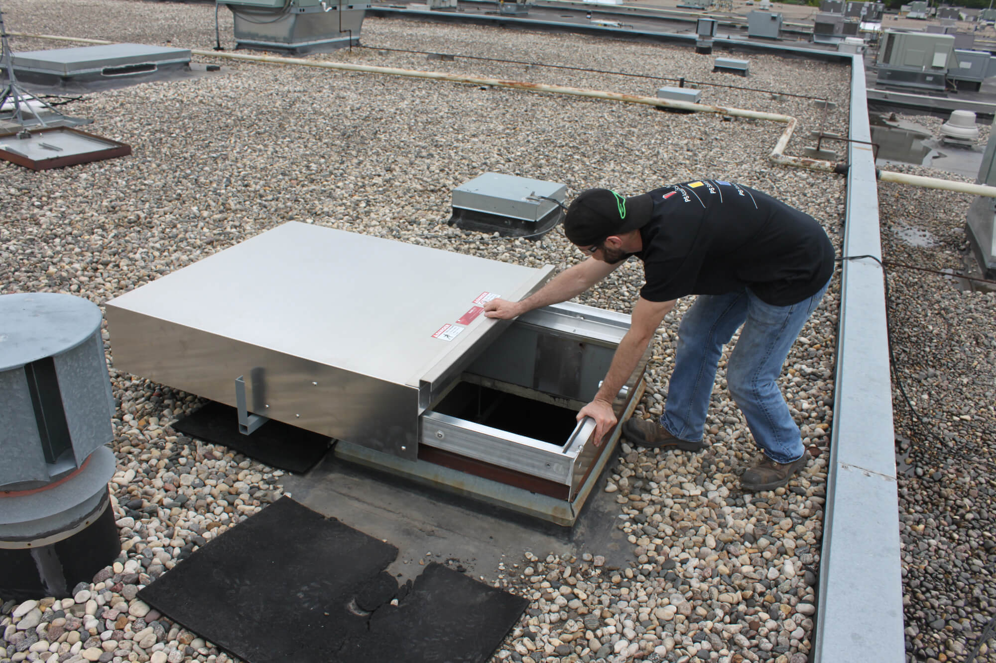 Slidewise™ Roof Hatch – Aluminum | PS Access Solutions™